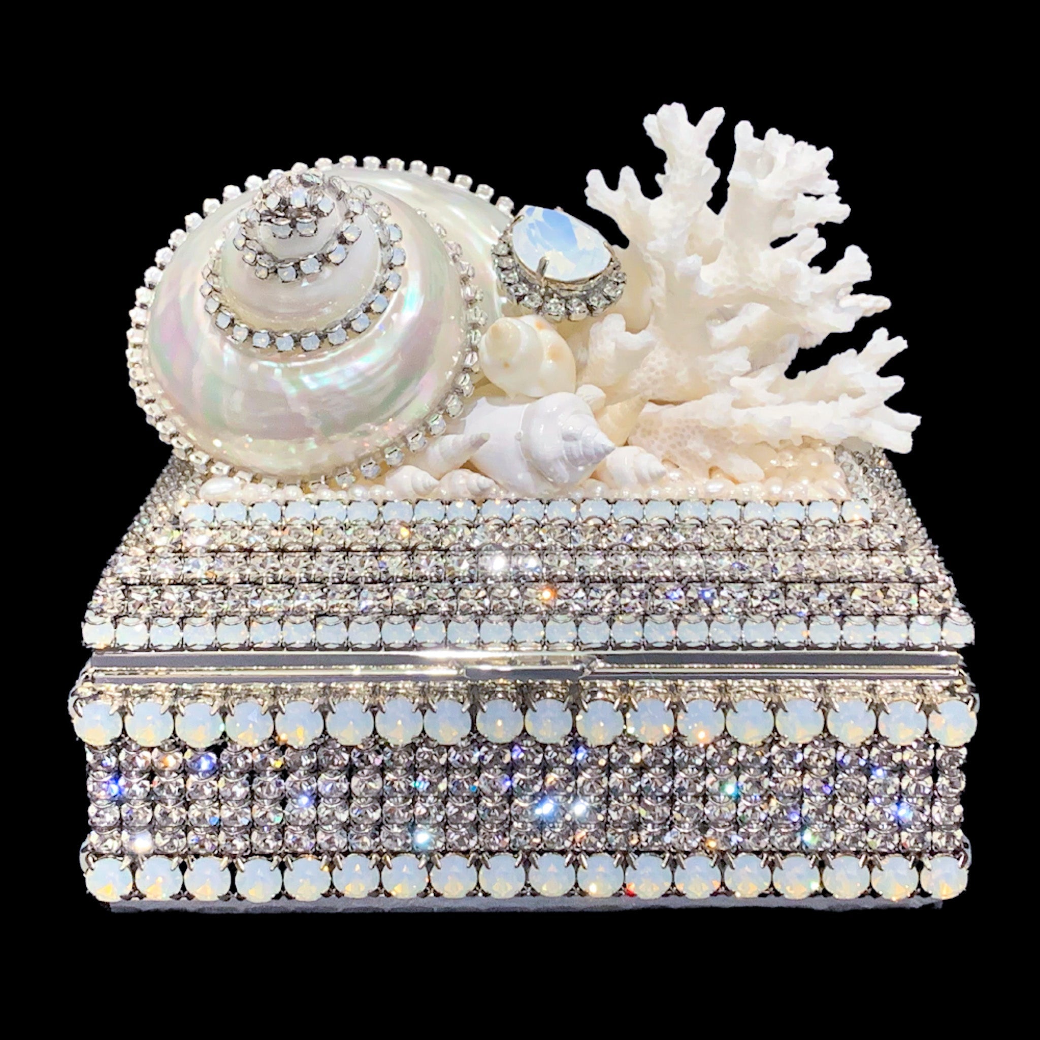 Isabella Adams White Opal Sea Shell Keepsake Box - The Ritz-Carlton ...